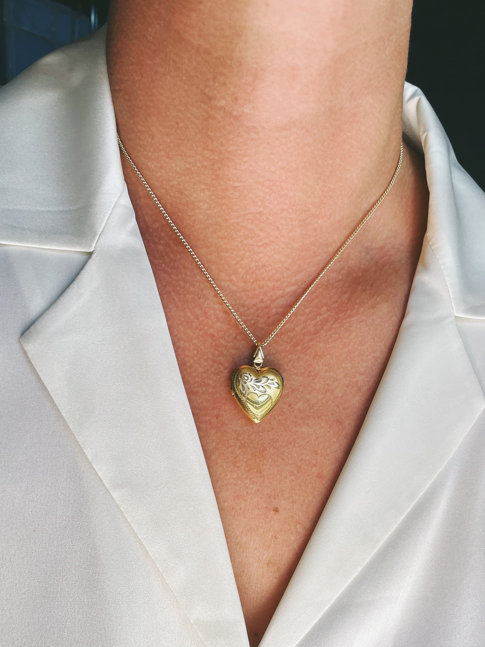 Hearted Heart Locket – DEAR GOLDEN