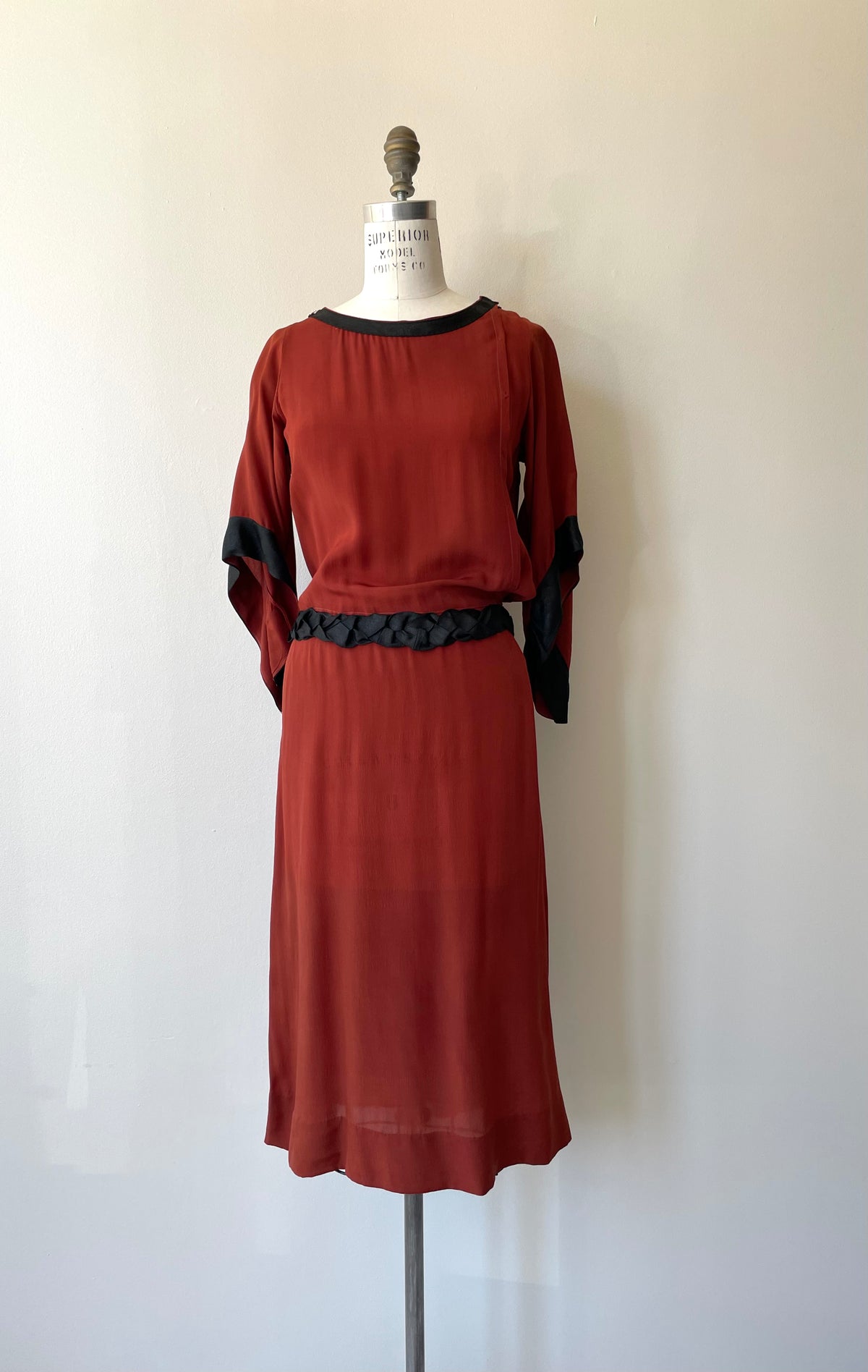 Nom de Plume Dress | 1920s – DEAR GOLDEN