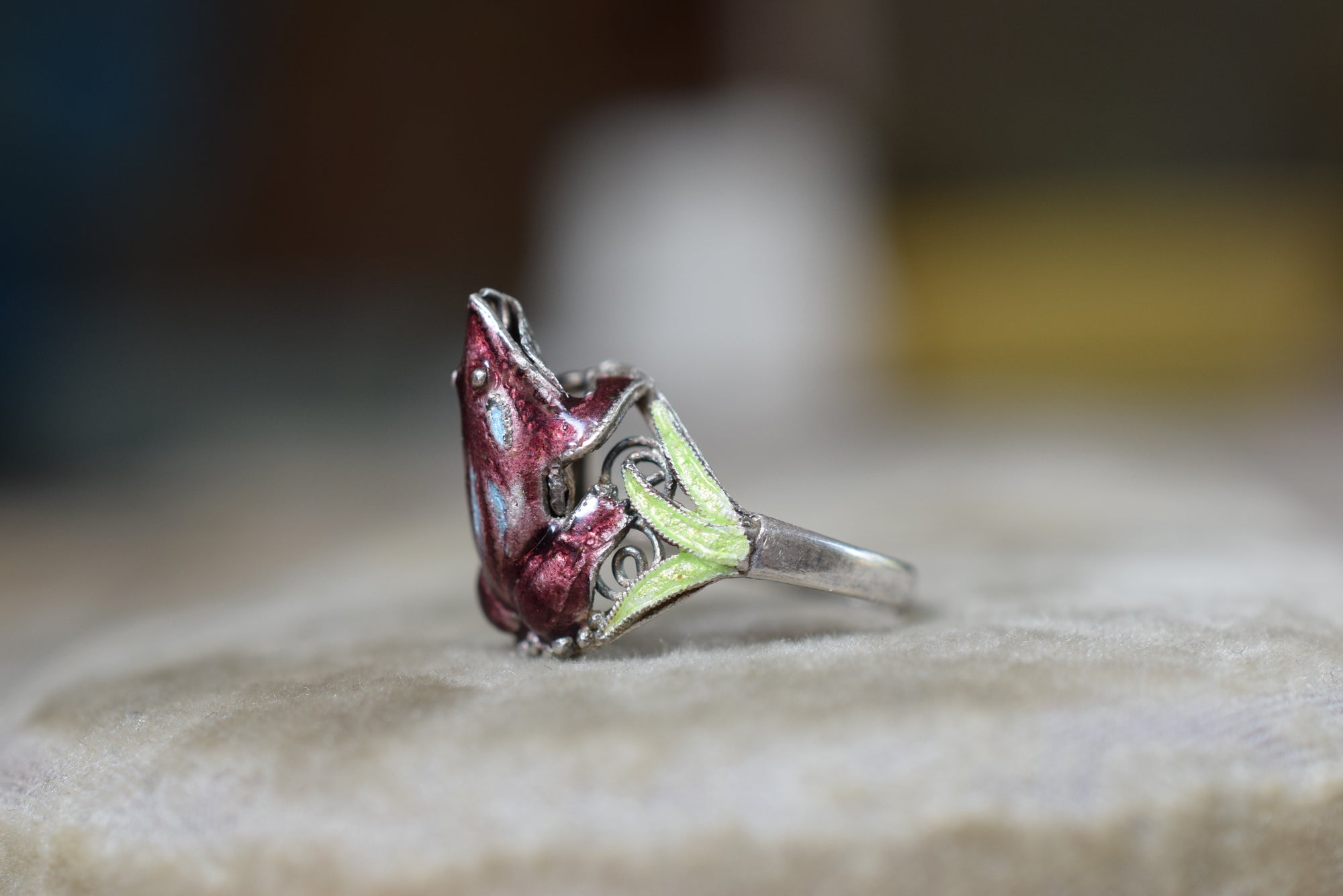 Vintage Enamel Frog Ring – DEAR GOLDEN