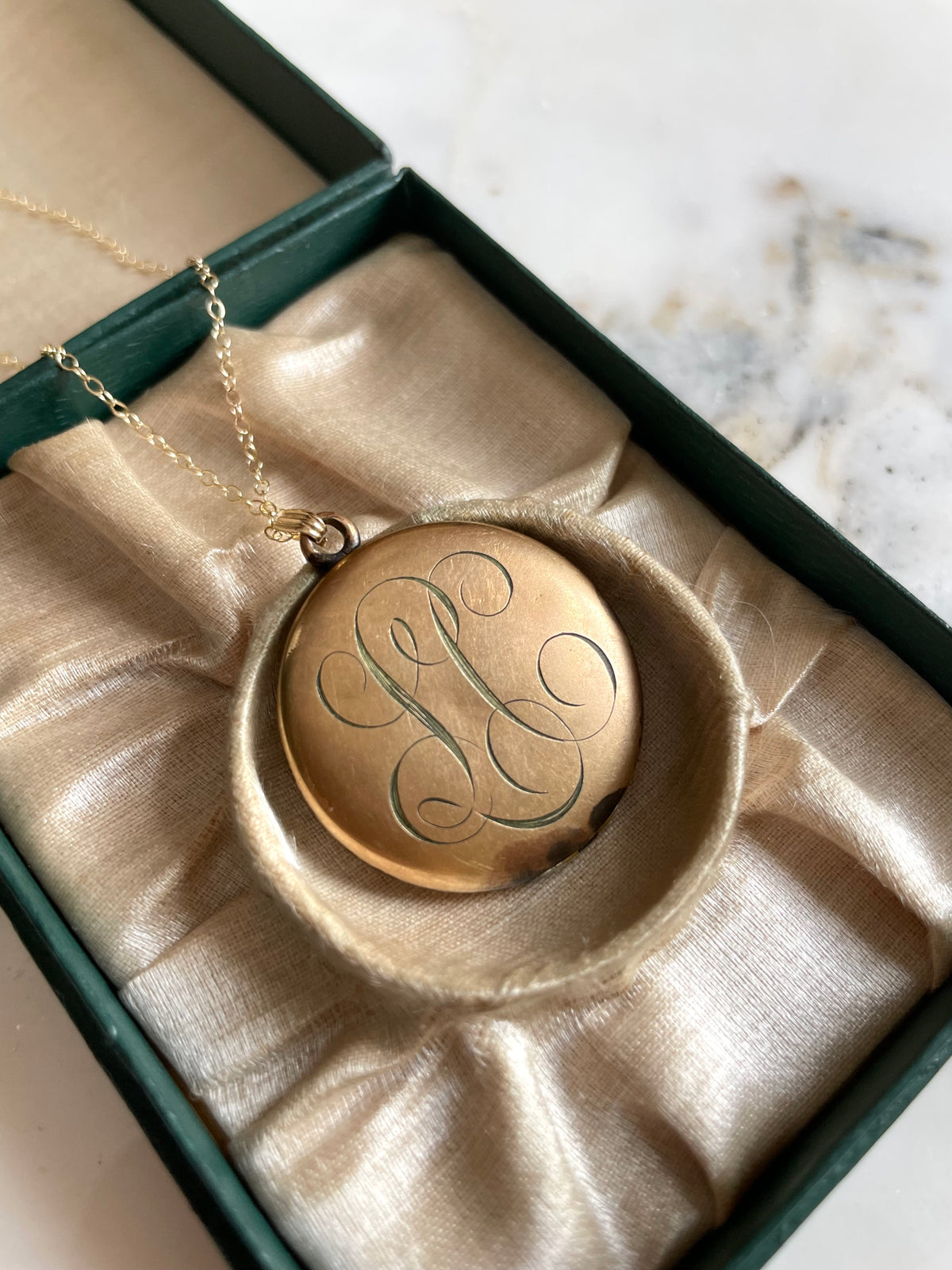 Antique Victorian Initial Locket – DEAR GOLDEN