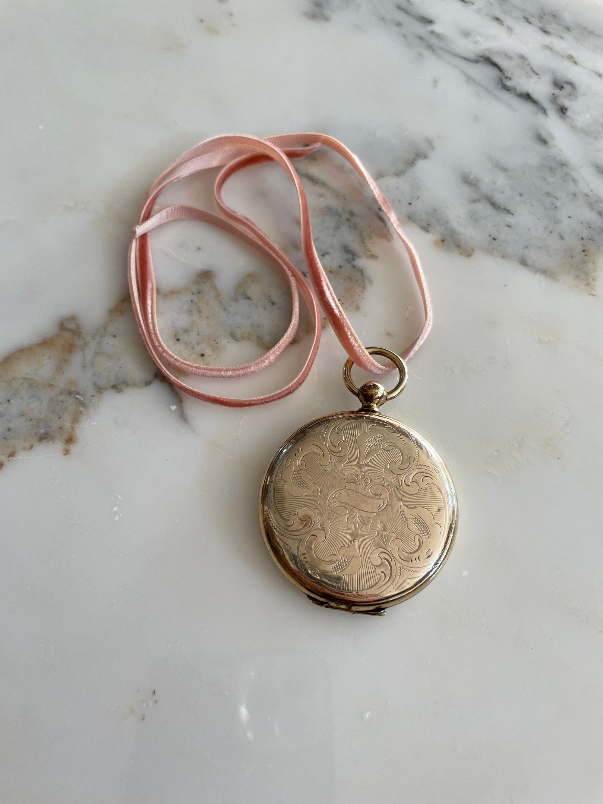 Victorian Double Portrait Locket – DEAR GOLDEN