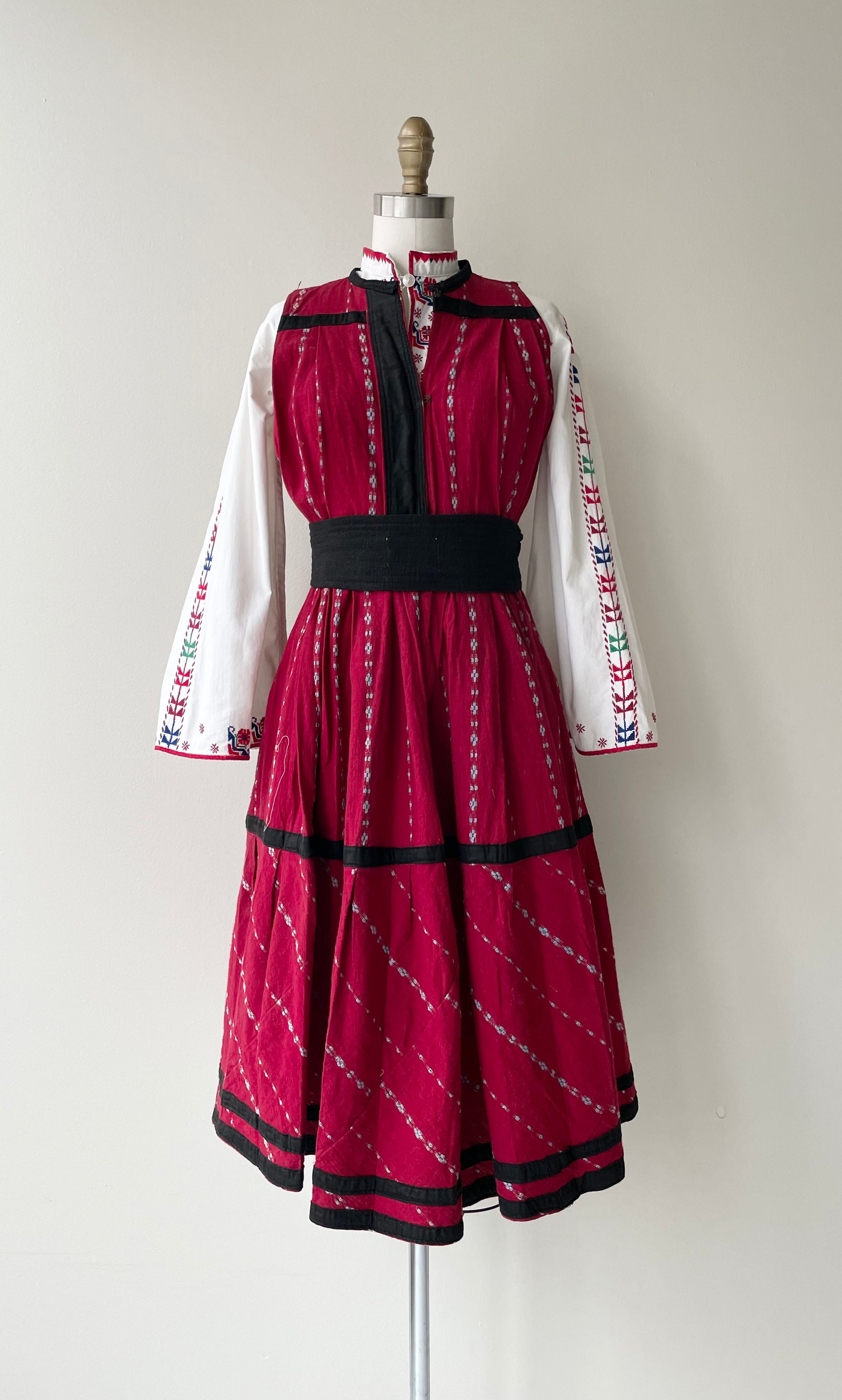 Antique Balkan Folk Dress – DEAR GOLDEN