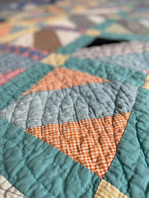 Roman Stripes Vintage Quilt – DEAR GOLDEN